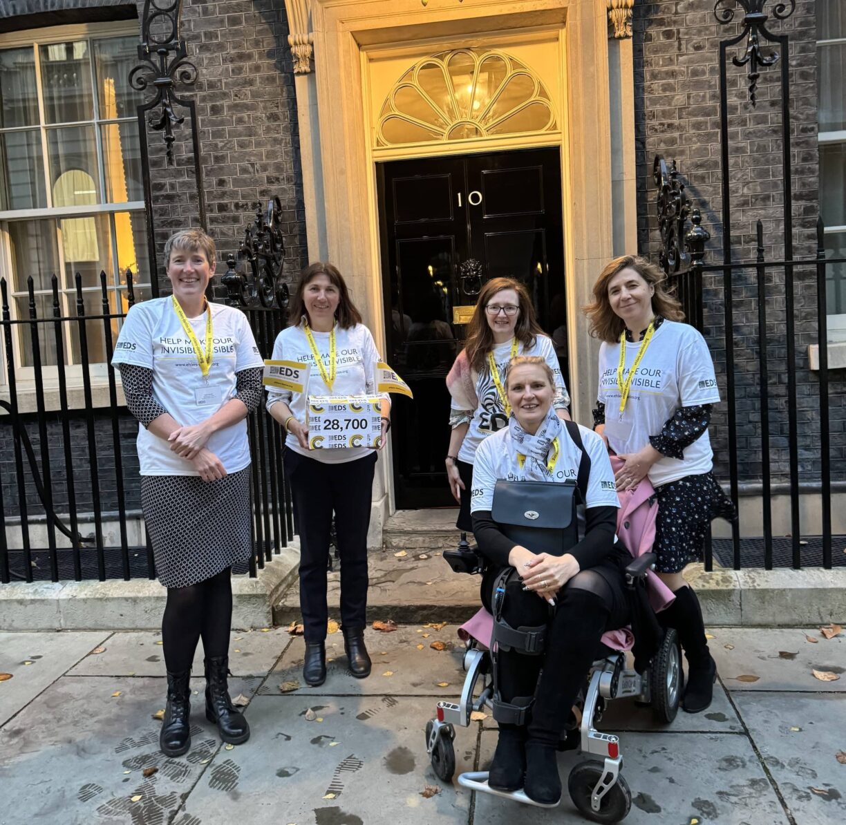 Woman’s EDS Walk Leads To Meeting With MPs - Sustain Health Magazine
